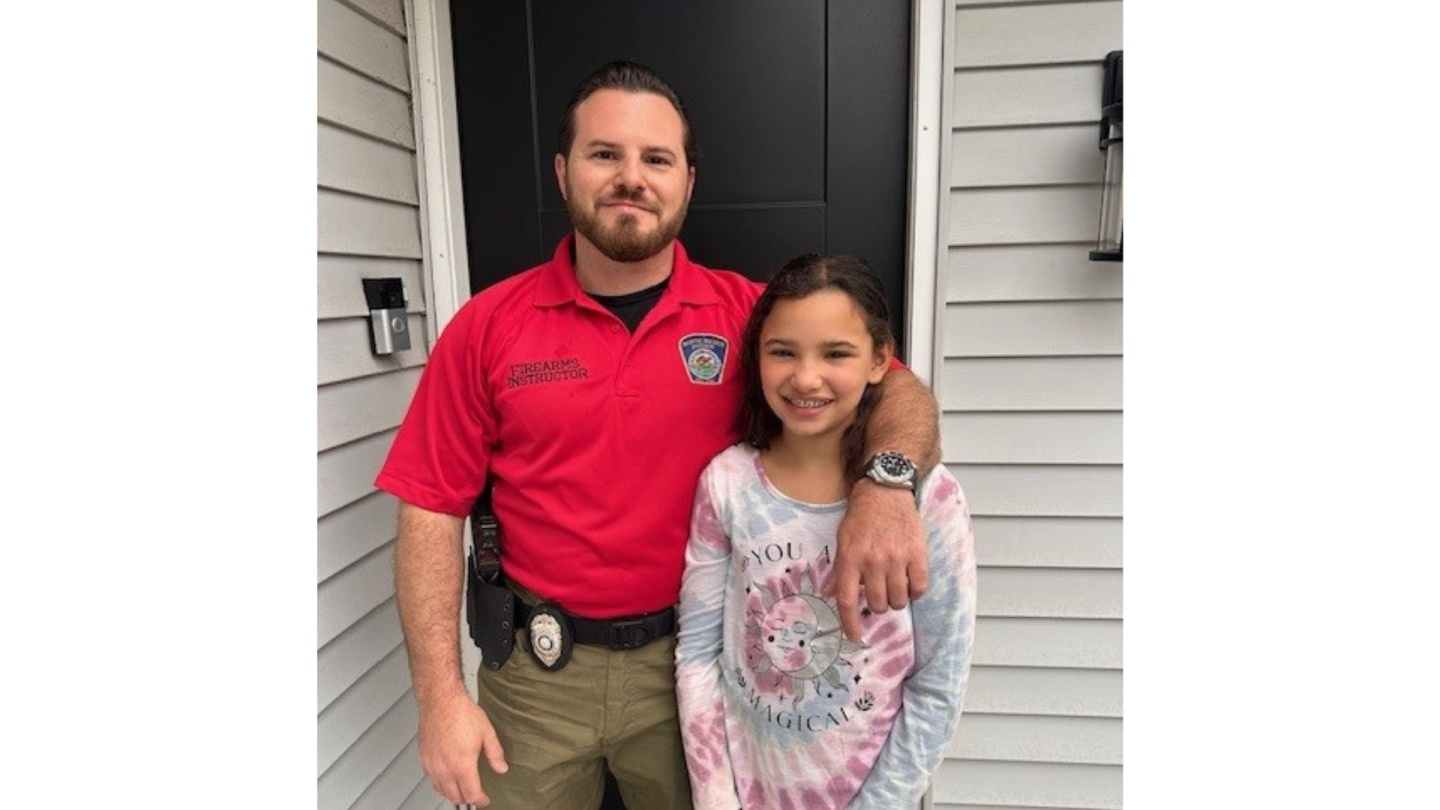 Conn. officer returns to work after 9-year-old daughter saved his life ...